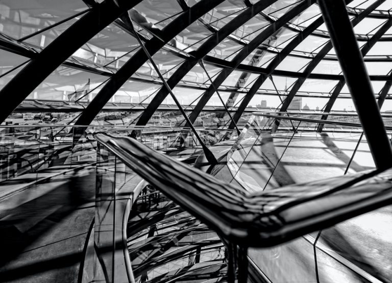 Powers | Norman Foster Iconic British Architect – Powers